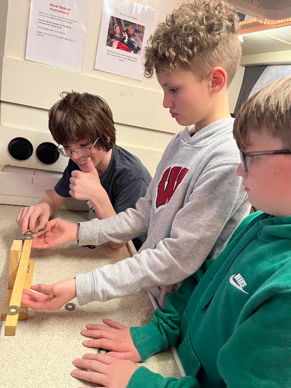 Mission-Benton – STEM Shuttle